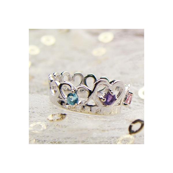 ハート型ティアラをモチーフにしたベビーリングです。当店販売の「ティアラベビーリング（別商品）」よりちょっと大きめです！■材質：プラチナ900■宝石：お好みで3個選べます（同じ宝石3個も可能です）■サイズ：縦約6mm×横約13.5mm×内側直...