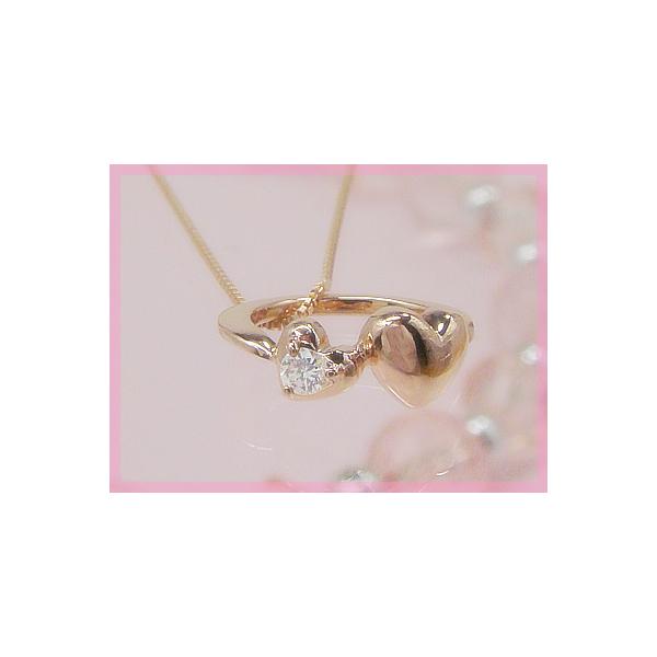 ふたつのカワイらしいハートが寄り添ったベビーリング■誕生石：ダイヤモンド（4月の誕生石）■刻印できる文字数：16文字×両面（合計32文字）■刻印できる文字：英数字（大文字）「＆」「スペース」「：」「.」■リング：K10ピンクゴールド/直径1...