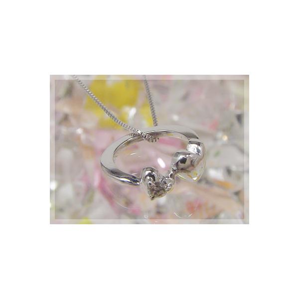 ふたつのカワイらしいハートが寄り添ったベビーリング■誕生石：ダイヤモンド（4月の誕生石）■刻印できる文字数：16文字×両面（合計32文字）■刻印できる文字：英数字（大文字）「＆」「スペース」「：」「.」■リング：K10ホワイトゴールド/直径...