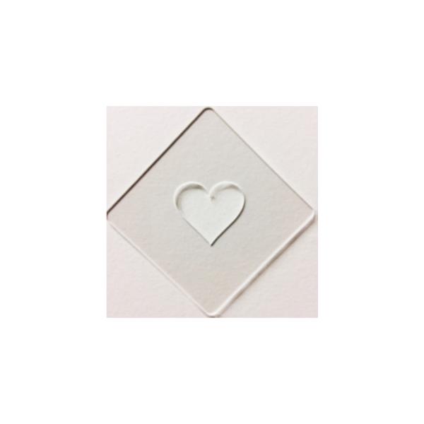 かわいいハートのおもてなし。らくらくおしゃれなカフェアートステンシル！カプチーノのラテ（牛乳）の泡の上に置いて、お好きなパウダー（ココア、シナモン、抹茶など）を振りかけるだけ。手軽にラテアートが楽しめるステンシルシートです。テーマ：ハート型...