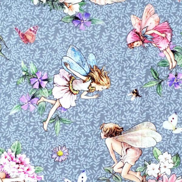 様々なお花とお花の妖精と蝶々がモチーフ。地模様が小さな葉のついた枝で可愛さをプラスしています。ブラウスやワンピース、エプロンなどにいかがですか？ザ・ダンシング・フラワー・フェアリーズDDC9272-GRAY-D THE DANCING FL...