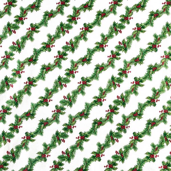 クリスマスのモール、赤い実のついたヒイラギと松葉を連ねたモールが斜めストライプになっています。クリスマスの飾り付けにちょっとしたアクセントを付けるのにいかがでしょうか？ホーム・フォー・ホリディHome For The Holiday by ...