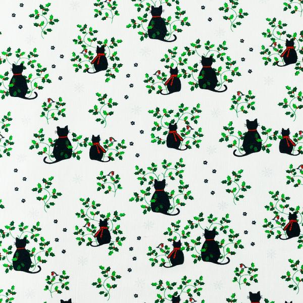様々なポーズを取る黒ネコ、緑のヒイラギの葉と赤い実、小さな黒い肉球がモチーフのクリスマス柄。6枚目の画像に見える通り、目立たないライトグレーで雪の結晶模様もプリントされています。クリスマスのインテリアを飾るテーブルクロス、キルト、バッグやス...