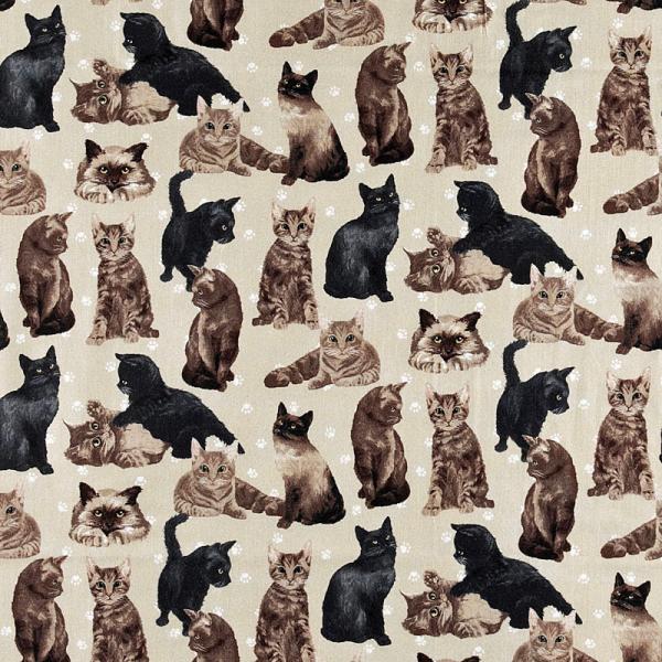 色々な種類の色々な色をしたネコ達がじゃれ合ったり、寝そべったりしています。ネコとネコの間にも肉球がプリントされていて、ネコ好きさんにはたまりません。何かを作るために裁断するのがもったいない様な可愛さです。マイ・ペット・ファミリー-キャッツ-...