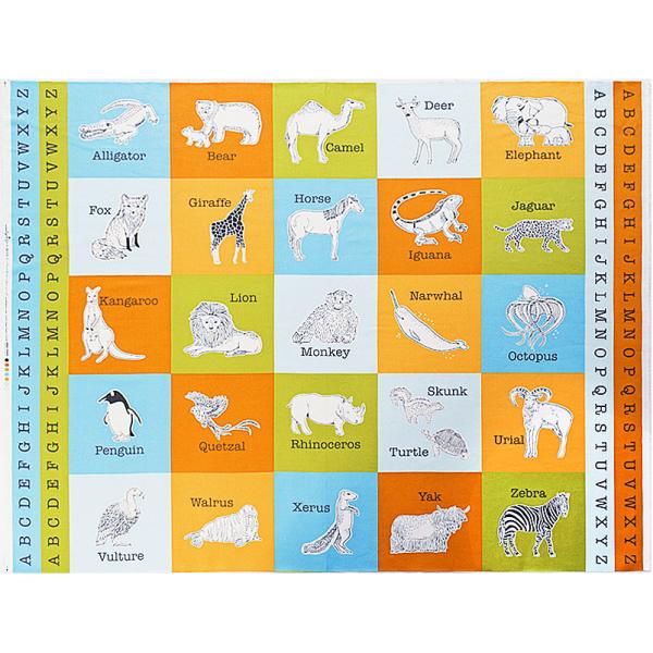 動物たちの楽しい世界を描いたキュートなコレクション1辺約27cmの4角の中にA〜Zを頭文字とする動物を描いたパネル柄ブルー、オレンジ、グリーンのパステル調の地色に、動物はレトロ風にブラックの線画で描いてあります子ども部屋を飾るタペストリーに...