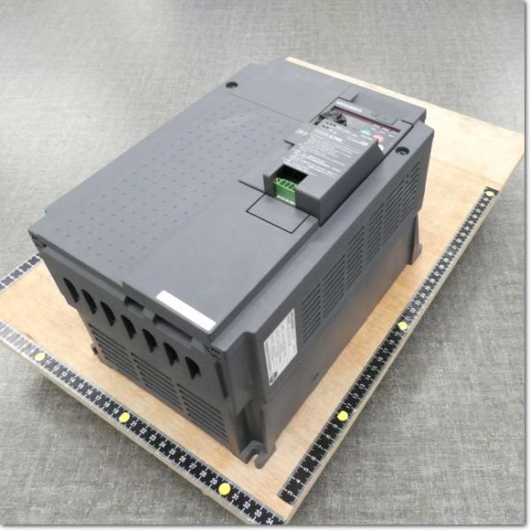 ▲端子ネジにインク汚れがあります▲使用期間相応の汚れやキズなどがあります