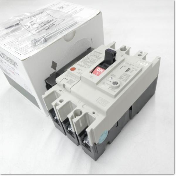 ▲箱にダメージや落書きがあります▲2022年製