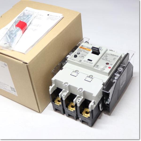 ▲箱の型式シールにダメージがあります▲2023年製