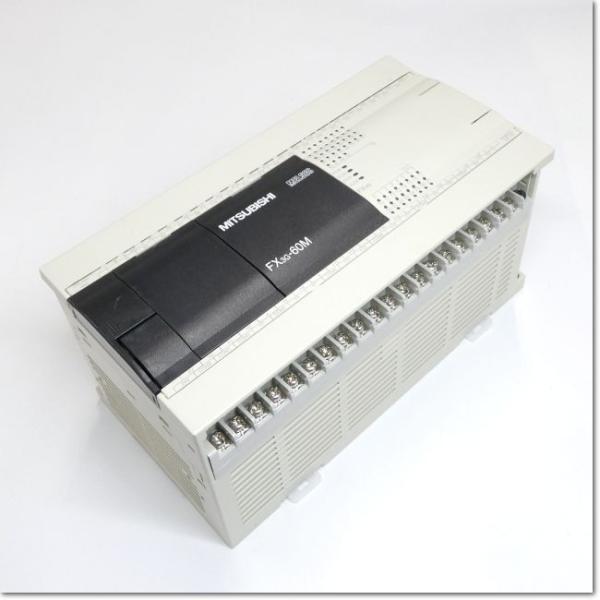 ▲コネクタカバーのツメが破損しています(1)▲2015年製▲下段の端子カバーが片方ありません