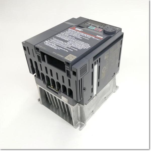 ▲2024年製▲スリキズがあります▲型式違いのカバーがついています▲端子ネジにインクがついています