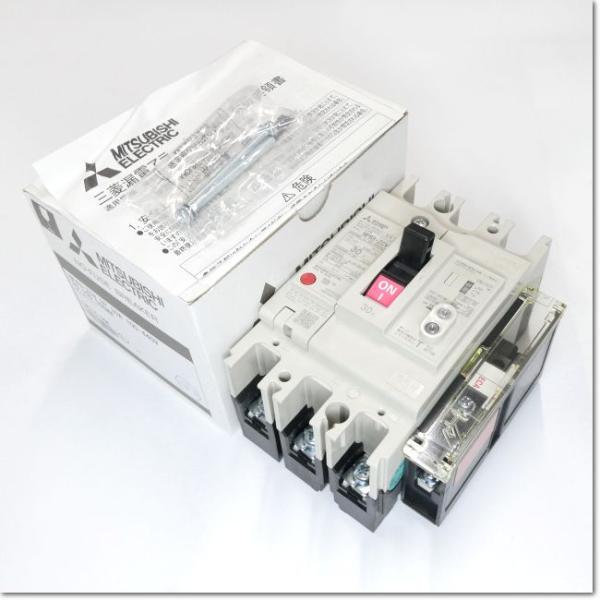 ▲箱に汚れ、ダメージがあります▲取説にダメージがあります▲2022年製