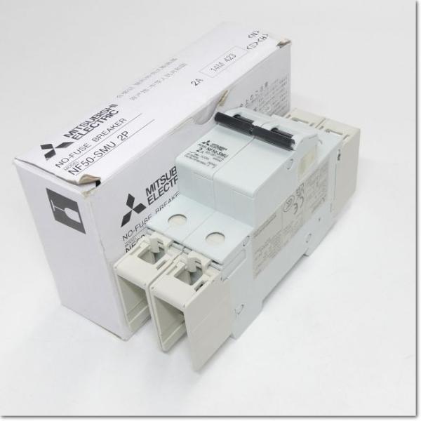 ▲箱にダメージ、汚れがあります