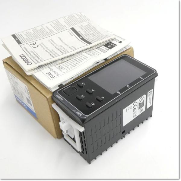 ▲表示部保護フィルムに保管上のスリキズがあります▲2020年製