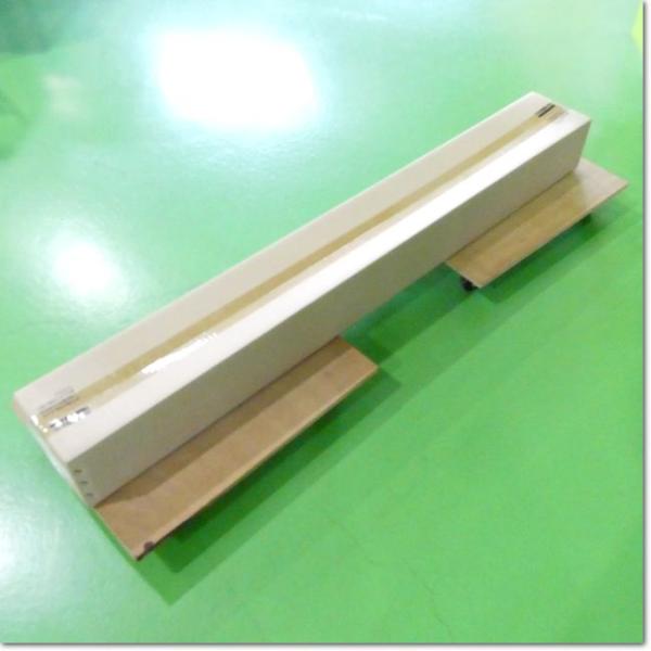 ▲未開封品です■幅：150mm　長：1270mm　埋込穴幅：130mm　埋込穴長：1250mm　埋込高：110mm■ライトバー別売