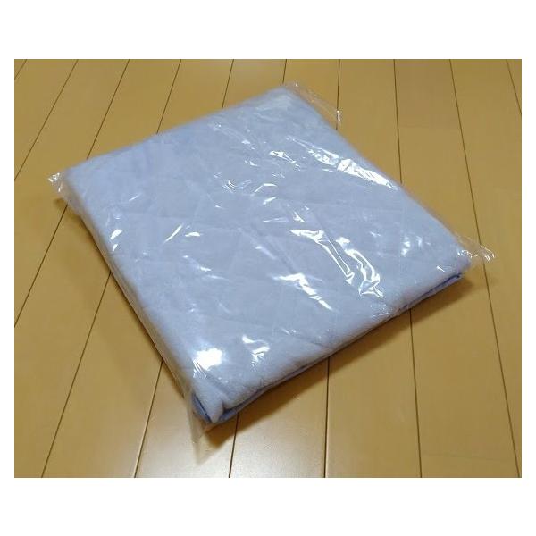 ※カバーのみです。表地は　肌触りの良いパイル地に速乾性に優れた樹脂綿を 間に挟んだ、丈夫なキルティングの生地です。洗濯が可能 なので、清潔を保つことができます。取り付け用のゴムは 丈夫なジャガード織です。サイズ：1330×610mm重量：約...