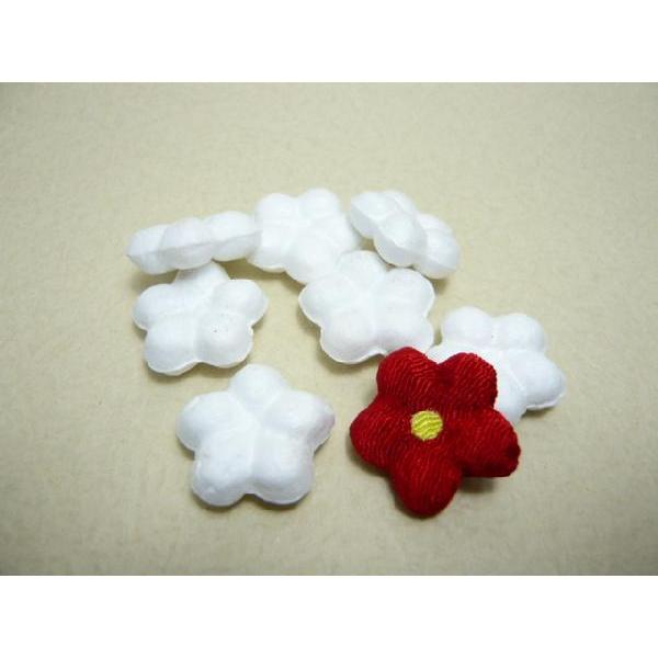 ちりめん細工の完成品も参考にしてね♪横２２ｍｍ　輸入品（中国）発泡品のため、若干欠けたところ、穴あきなどがありますが、ちりめん生地でくるむので問題ありません。バリがある場合があります。はさみで切るか、紙やすりで磨って下さい。対応接着剤：木工...