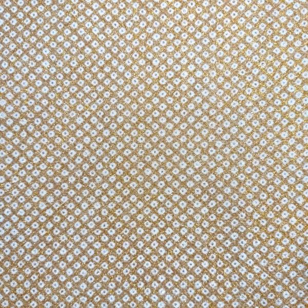 ちりめん細工、ちりめん小物に最適です。衣料用には向きません。洗濯できません。＜ちりめん細工を作る時のポイント♪＞・ちりめん生地のしぼの横目を作品の横にあわせるときれいに仕上がります。・作品が皺にならないためにはよく引っ張って貼り付けてね。材...