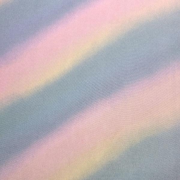 材質：レーヨン生地巾約72cm10cmご注文のときは注文数に1とご記入下さい。生地巾約72cmを10cmのお届け。100cm(1m)ご注文のときは10となります。生地巾約72cmを100cmのお届けです。コンピューターの環境により、色が違っ...