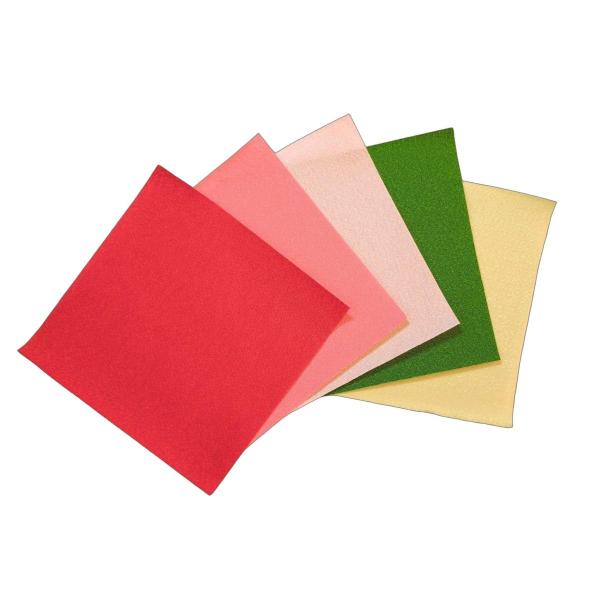 オニチリメンの裏に紙が張ってあります。国産　京ちりめん　材質：オニチリメン生地・薄紙（レーヨン100％）　サイズ：16ｃｍ×16ｃｍ表面：オニチリメン　裏面：うす紙張り【特徴・使い方】・裏に薄葉紙が張ってあるので、カットしてもほつれません。...