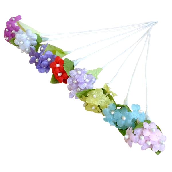 ラッピングに必要なオーナメントをご用意いたしました。フラワー（造花）をはじめとして、ブーケ、リーフ、リボンなどあなたの気持ちを伝えるアイテムが厳選されています。お誕生日、記念日、バレンタインデー、クリスマス、お正月などのギフトの飾り付けにお...