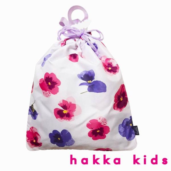 ♪大人気MIXスミレプリントの巾着バッグが登場しました!軽くて丈夫なポリエステル素材でお着替えやシューズ、細々した小物の持ち運びなど、幅広くお使いいただけます♪■hakka kids    　32010460■PRICE　2,860円（本体...