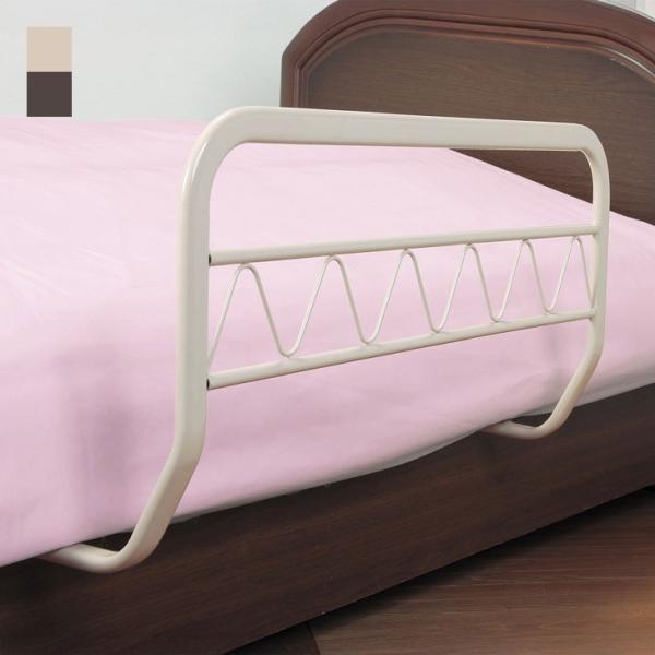 布団のズレ落ち防止に！簡単設置のベッドガード就寝中に布団のズレ落ちが気になる方におすすめのベッドガードです。ベッドとマットレスの間に差し込むだけの簡単設置なので、工具不要で手軽に取り付けられます。シンプルながらも温かみのあるナチュラルと、落...