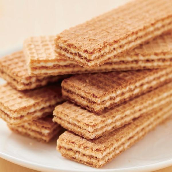 毎日1枚でカルシウム＋鉄を手軽に補給！美味しいバニラ味で毎日食べられるウエハース。1枚で牛乳約1杯、小魚で約10匹分、ほうれん草で約2束分のカルシウムが摂取できます。不足しがちなカルシウムと鉄分を簡単に補給できる業務用健康おやつです。保育園...