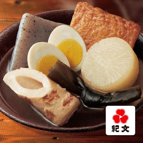 鰹節と昆布の合わせ出汁が味の決め手。おいしさにこだわり続ける老舗練り物メーカー「紀文」のおでんが、温めるだけでできあがり。常温で保管できるので保存食としても便利です。丁寧に煮込んだふっくらやわらかいゆで玉子など人気の6種の具材。出汁はすっき...