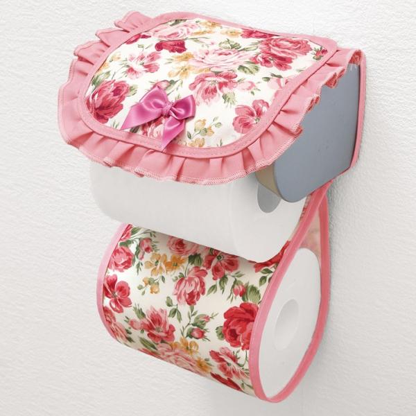 バラ柄と華やかなフリルでエレガントな空間に変身！フタカバー裏にズレ落ち防止のストッパー付きで取り付け簡単予備ロールが収納できて便利●色/ピンク系+パープル系●サイズ(1個)/約幅15×高さ36cm（フリル含まず）●重さ(1個)/約40g●素...