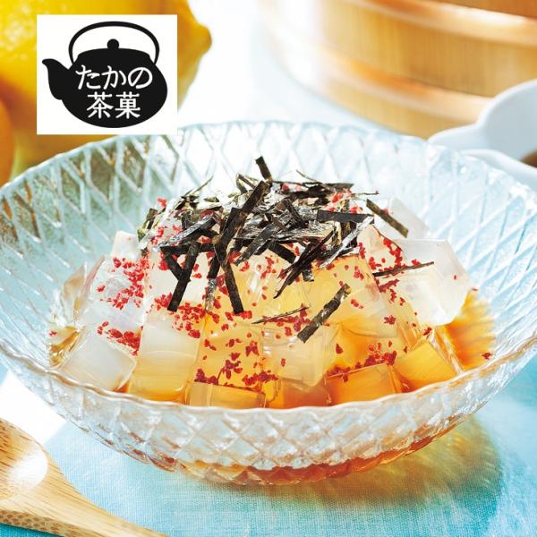 1食23キロカロリーのヘルシーおやつ。国内産の天草を100%使用したぷりぷり食感の寒天。つゆは丸大豆醤油に柚子レモン風味を加えたさっぱり柑橘系の酸味と甘い風味が特徴の逸品。お子様のおやつにお茶うけに国産天草100%使用乾燥梅フレーク・きざみ...
