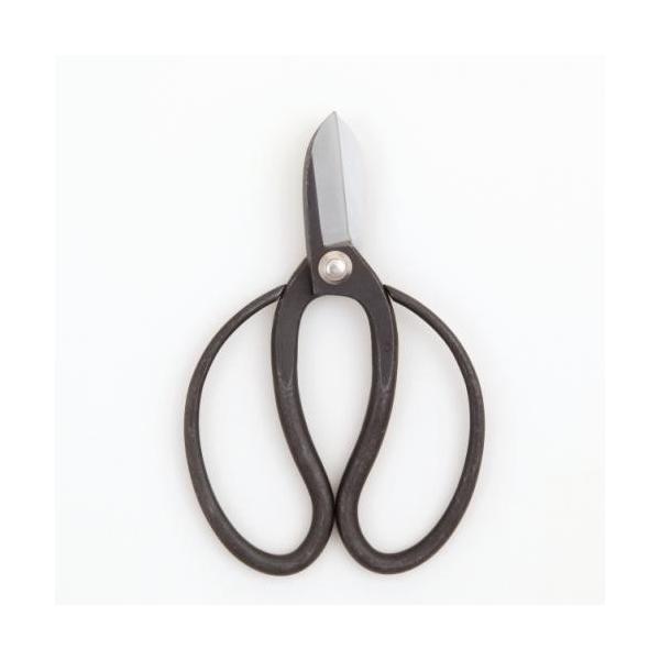 OPEN価格全長サイズ:　約165mm刃渡り:　約40mm重量:　約210g材質:　　刃部:　日立金属YCS3(JIS SKS93)　ハンドル:　鉄[用途]・華道用の鋏として・切り花用、お花ばさみとして表示する切断能力/生木6mm[切れるよ...