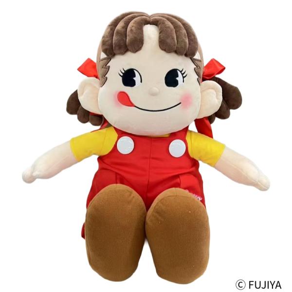 ふんわりとした手触りと、思わず抱きしめたくなるサイズ感のペコちゃんが登場♪インテリアとしてはもちろん、特別な日のプレゼントにもおすすめです。