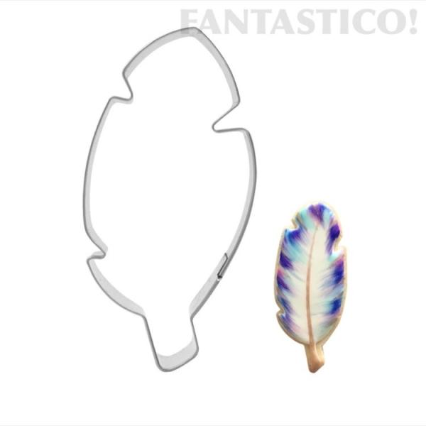 ハンドメイドのステンレスクッキーカッターです。アイシングしておしゃれなプレゼントに☆お子様と一緒にクッキングしても楽しいです♪アイシングクッキーやキャラ弁、ハムやチーズにスタンプしてホームパーティーに、アイディア次第で色々楽しんでいただけま...