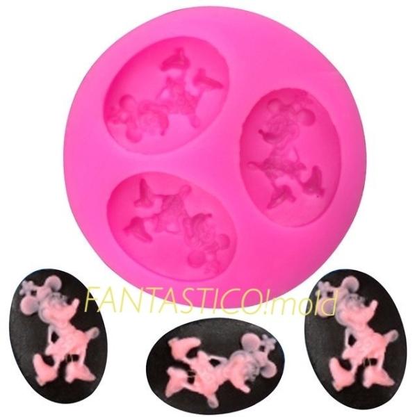 ハンドメイドに色々使えるシリコン型シリコンマットです。ー40℃から210℃まで対応！シュガークラフト、シュガーベール、レジン、樹脂粘土、チョコレート型、キャンドル型、石鹸型、オルゴナイト、アロマハイストーンなどにお使いいただけます。日本では...