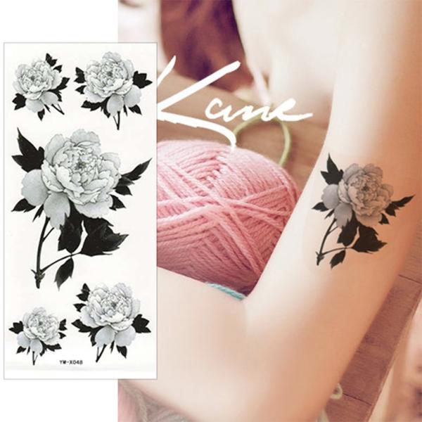 サイズ：約9cm×18.5cm（絵柄台紙部分）材質：ポリエステル 高品質の紙 、裏面:EVA樹脂 接着剤。使用対象：皮膚、ガラス、陶器、金属など継続時間：お風呂に入っても通常は4-7日、よく動かす所と関節部分は2,3日手軽に使える流行のファ...