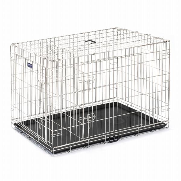 頑丈なステンレスのペットケージ。錆びにくいステンレス製ですので、水や湿気にも強く丈夫です。ケージの掃除で一番面倒なのが下のトレー部分ではないでしょうか。シンプリーメゾンのケージはトレーが引き出せるためお掃除も簡単。・スペースに合わせて縦＆横...