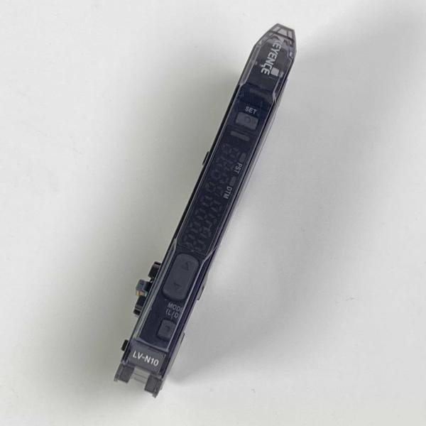LV-N10 汎用タイプデジタルレーザセンサ LV-N シリーズ アンプユニット ゼロライン 子機 キーエンス センサ/変位計 (4472)