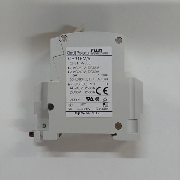 生産終了品　2016年9月末日内容量：1個基本仕様：1極　中速形　5A※ 北海道、沖縄県、離島、一部地域については、別途送料をご負担いただきますので、お問い合わせください。※ メーカー保証はございません。※ 弊社保証もございません。※ ノー...