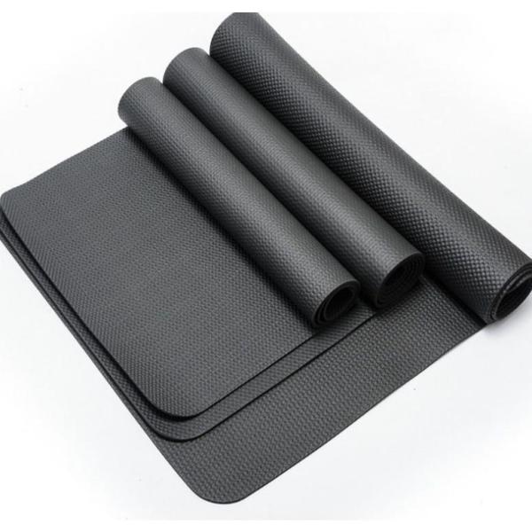 ルームランナーマット マット レーニング 自宅 ダイエット器具 保護マット 騒音軽減 防音 床保護 防振