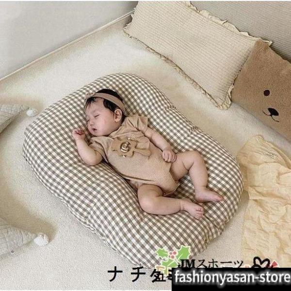 適用年齢：0~18ヶ月 ＊衛生的な圧縮パック梱包されています。取り外し可能?　寝返りもしやすく赤ちゃんがゆったり過ごせます。60℃赤ちゃんを保護してくれ、ママも赤ちゃんも一緒に安心して寝られます。出産祝い ベビーベッド ベビークッション ベ...