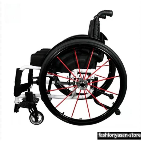 折りたたみスポーツ車椅子：折りたたみフレームにより、保管や持ち運びに便利です。使用しないときは折りたたんで車のトランクやクローゼットに保管するだけです。旅行やコンパクトなスペースに最適です。アルミニウム合金車椅子：車椅子のフレームは耐久性の...