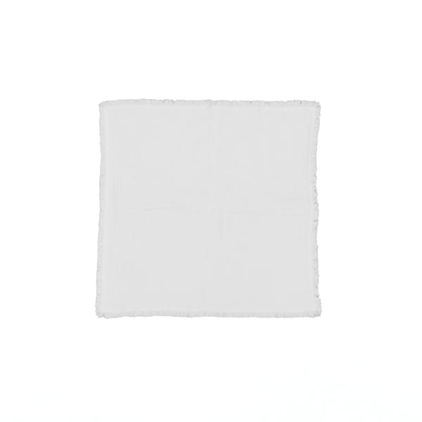 包み込まれるようなふんわり感と、通気性・保温性に優れた6重ガーゼ仕様のリネンケットは、綿と麻の絶妙なコンビネーションで作られ、四季を問わず快適に使えます。麻の涼やかな肌触りと綿の柔らかさが、季節ごとの温度差にも対応できる理想的なバランスを実...