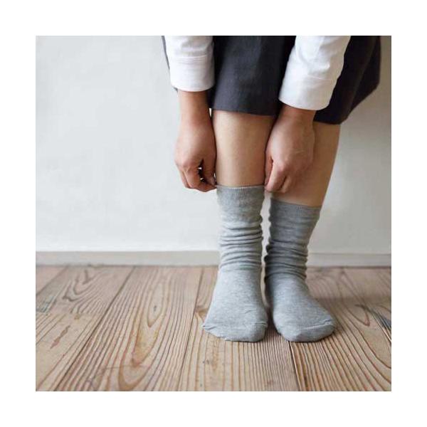 人間の体温は上半身に比べて下半身の方が低く、足元は常に冷えている状態です。体に温度差があると全身の血液の巡りが悪くなったり、免疫力が下がったり体の機能が低下します。冷えを解消するには、まずは下半身を温めることです。これを「冷えとり」と言いま...