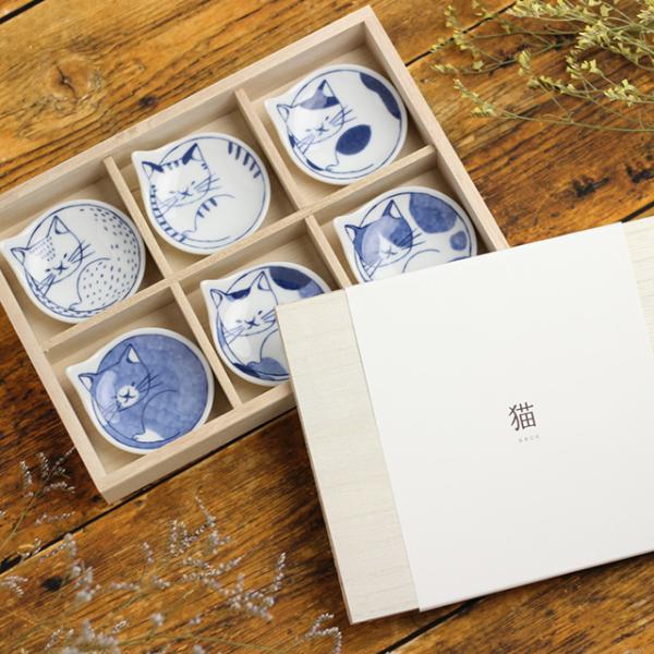 ▼カテゴリー豆皿 皿 小皿 セット 和食器 お皿 お皿セット 食器セット 雑貨 食器 キッチン 和食器セット 箸置き▼色濃紺 白▼柄猫 猫柄 ねこ柄 ねこ▼形状おしゃれ 北欧 可愛い かわいい 和 モダン シンプル▼ギフト用途結婚祝い 2人...