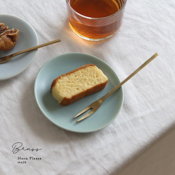 ▼カテゴリー真鍮カトラリー 真鍮製カトラリー カトラリー スイーツフォーク スイーツ 姫フォーク ヒメフォーク ピック フォーク キッチン 洋食器 食器 テーブルウェア キッチン雑貨 キッチン用品 単品▼色ゴールド 金 金色▼形状おしゃれ ...