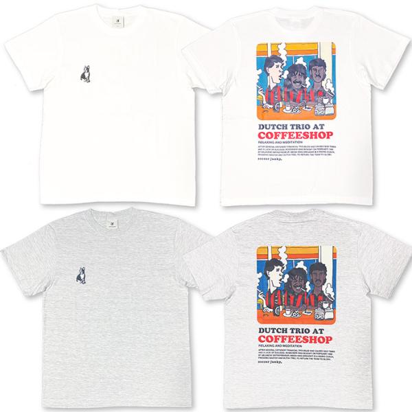 ◆商品説明◆SoccerJunky/サッカージャンキーのTシャツ「実はChain smoker なオランダトリオ。時代ですね」【詳細】[ブランド]サッカージャンキー/SoccerJunky[商品名]DUTCH COFFEE SHOP 半袖T...