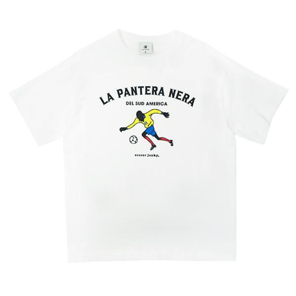 コミカルで味わい深いイラストが人気のフットボールウェアブランド『soccer junky』（サッカージャンキー）。コロンビアが生んだ南米の黒豹。圧倒的瞬発力と快速でピッチを切り裂きます。※背面は無地デザイン■サイズ・S：着丈 約63cm×身...