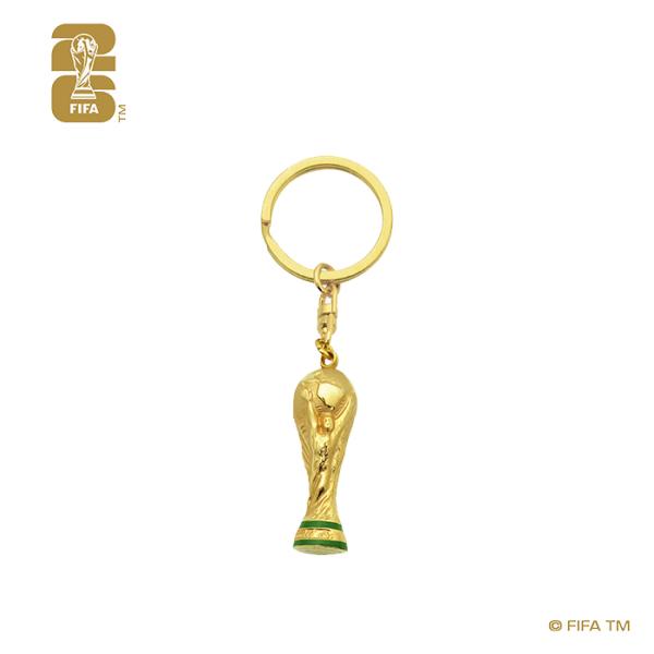 2026 FIFAワールドカップ（W杯）公式グッズ3Dレプリカトロフィーのキーホルダー。コンパクトなサイズながら、ワールドカップトロフィーを忠実に再現したリアルなデザイン。■サイズ：全長40mm（トロフィー）■素材：亜鉛合金※モニターの発色...
