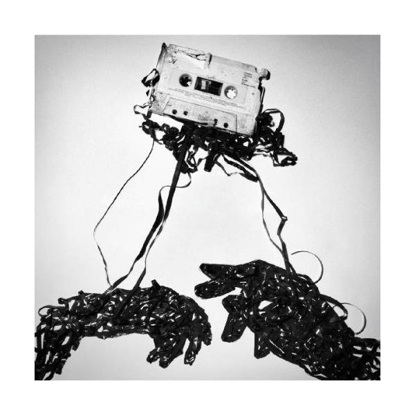 【発売日：2010年08月11日】Half-Life (ハーフライフ はーふらいふ)2010年8月11日 発売TX系ドラマ『モテキ』エンディング・テーマを収録したシングル。ただ甘いラブソングじゃない、体からあふれ出る張り裂けそうな想いが胸に...