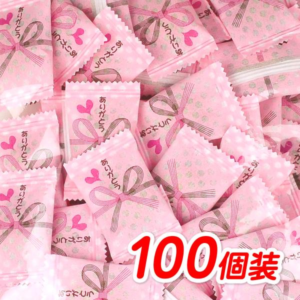 お菓子や駄菓子は、大人数イベントやパーティーなどの配布用人気アイテムに便利。おやつやおつまみとして楽しめるだけでなく、景品やおまけ、詰め合わせ用プレゼントとしても最適です。個装や個包装、小袋タイプで配布しやすく、子供会や子ども会、保育園、幼...